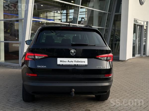 Черный Шкода Kodiaq 2019 в Валмиера, объемом двигателя 1.50 л и пробегом 143 тыс. км за 22900 €, фото 5 на AUTOMOTO.COM.LV