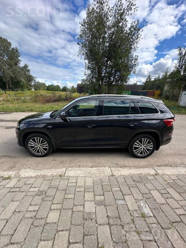 Black Skoda Kodiaq 2019 in Riga, with an engine capacity of 2.00 L and mileage of 169 thousand km for 22000 €, photo 10 on AUTOMOTO.COM.LV