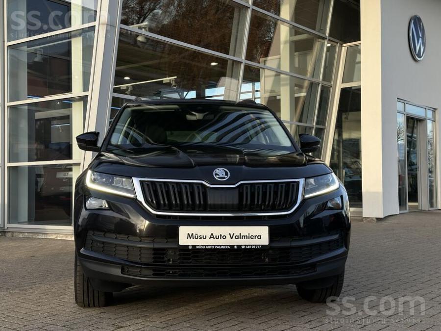 Black Skoda Kodiaq 2019 in Valmiera, with an engine capacity of 2.00 L and mileage of 190 thousand km for 22900 €, photo 2 on AUTOMOTO.COM.LV