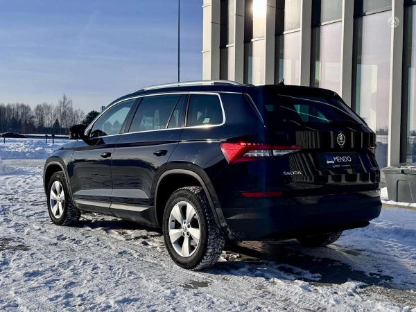 Black Skoda Kodiaq 2019 in Vilnius, with an engine capacity of 1.97 L and mileage of 163 thousand km for 23990 €, photo 3 on AUTOMOTO.COM.LV