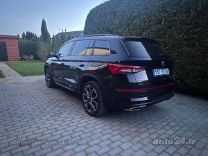 Melns Skoda Kodiaq 2019 Tallina, ar dzinēja tilpumu 2.00 L un nobraukumu 118 tūkst. km par 29900 €, foto 5 vietnē AUTOMOTO.COM.LV
