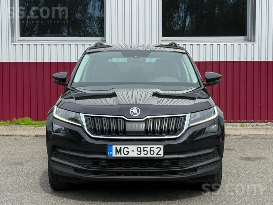 Melns Skoda Kodiaq 2019 Rīga, ar dzinēja tilpumu 1.50 L un nobraukumu 197 tūkst. km par 9990 €, foto 6 vietnē AUTOMOTO.COM.LV