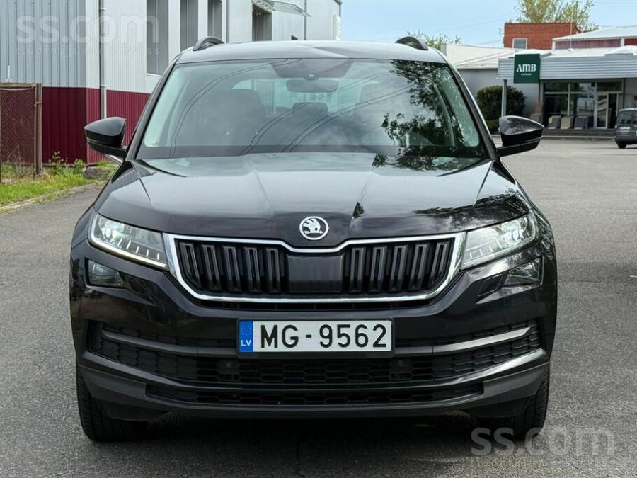 Melns Skoda Kodiaq 2019 Rīga, ar dzinēja tilpumu 1.50 L un nobraukumu 197 tūkst. km par 9990 €, foto 10 vietnē AUTOMOTO.COM.LV