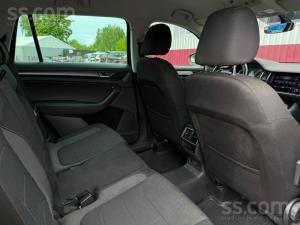 Melns Skoda Kodiaq 2019 Rīga, ar dzinēja tilpumu 1.50 L un nobraukumu 197 tūkst. km par 9990 €, foto 16 vietnē AUTOMOTO.COM.LV