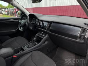 Melns Skoda Kodiaq 2019 Rīga, ar dzinēja tilpumu 1.50 L un nobraukumu 197 tūkst. km par 9990 €, foto 17 vietnē AUTOMOTO.COM.LV