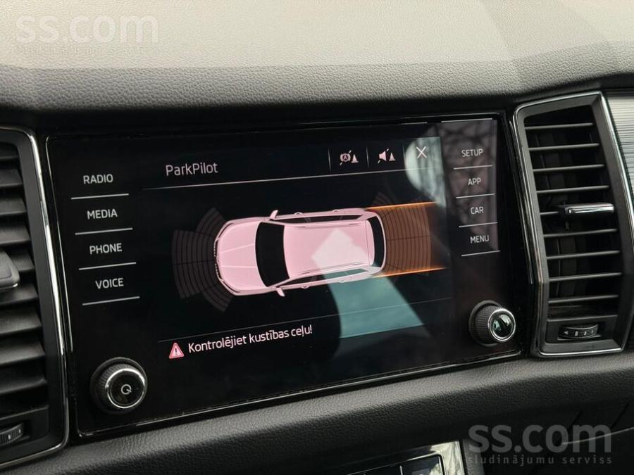 Melns Skoda Kodiaq 2019 Rīga, ar dzinēja tilpumu 1.50 L un nobraukumu 197 tūkst. km par 9990 €, foto 20 vietnē AUTOMOTO.COM.LV
