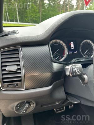 Черный Шкода Kodiaq 2019 в Рига, объемом двигателя 2.00 л и пробегом 221 тыс. км за 18500 €, фото 13 на AUTOMOTO.COM.LV