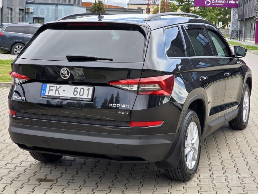 Черный Шкода Kodiaq 2019 в Рига, объемом двигателя 2.00 л и пробегом 116 тыс. км за 20200 €, фото 4 на AUTOMOTO.COM.LV