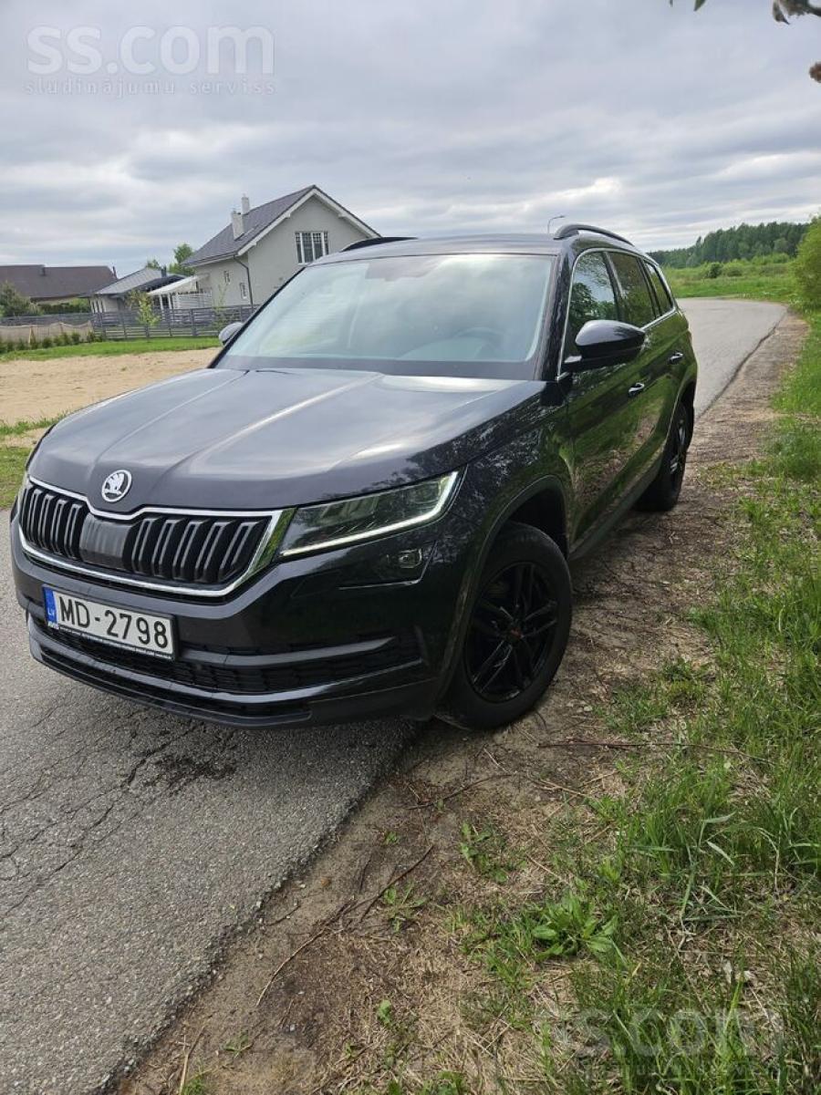 Melns Skoda Kodiaq 2019 Rīga, ar dzinēja tilpumu 2.00 L un nobraukumu 107 tūkst. km par 20500 €, foto 5 vietnē AUTOMOTO.COM.LV