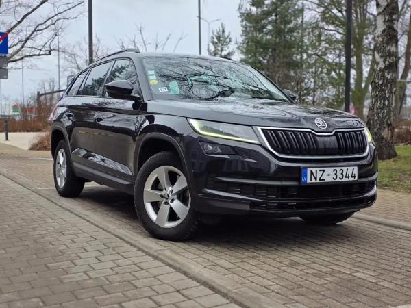 Black Skoda Kodiaq 2019 in Riga, with an engine capacity of 2.00 L and mileage of 259 thousand km for 15450 €, photo 1 on AUTOMOTO.COM.LV