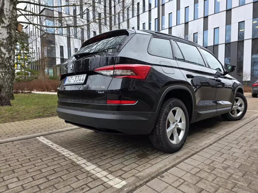 Melns Skoda Kodiaq 2019 Rīga, ar dzinēja tilpumu 2.00 L un nobraukumu 259 tūkst. km par 15450 €, foto 11 vietnē AUTOMOTO.COM.LV