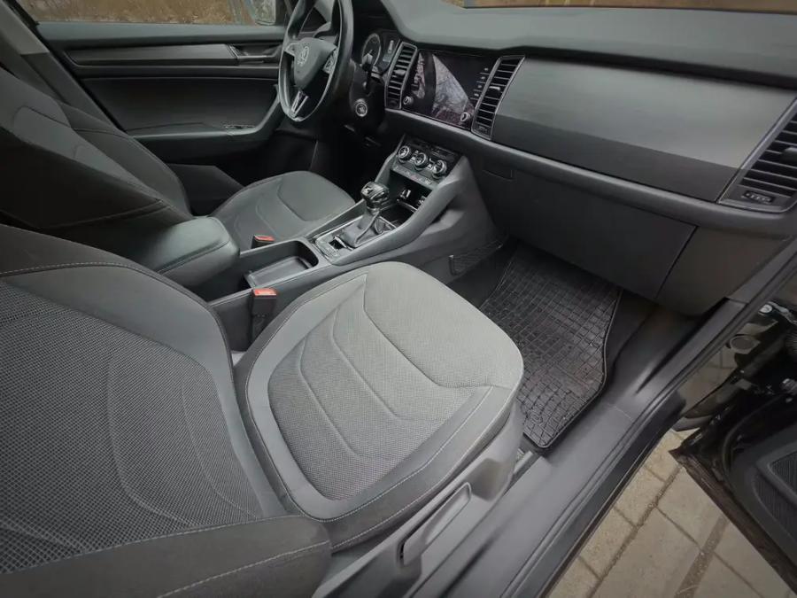 Melns Skoda Kodiaq 2019 Rīga, ar dzinēja tilpumu 2.00 L un nobraukumu 259 tūkst. km par 15450 €, foto 13 vietnē AUTOMOTO.COM.LV