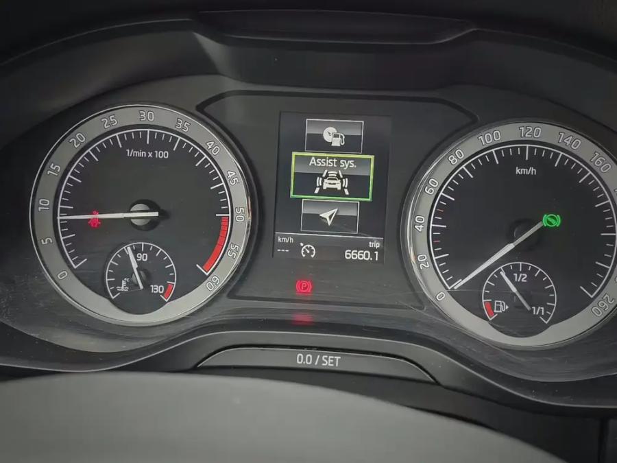 Melns Skoda Kodiaq 2019 Rīga, ar dzinēja tilpumu 2.00 L un nobraukumu 259 tūkst. km par 15450 €, foto 16 vietnē AUTOMOTO.COM.LV