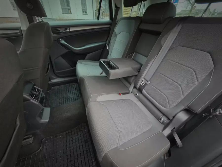 Melns Skoda Kodiaq 2019 Rīga, ar dzinēja tilpumu 2.00 L un nobraukumu 259 tūkst. km par 15450 €, foto 22 vietnē AUTOMOTO.COM.LV