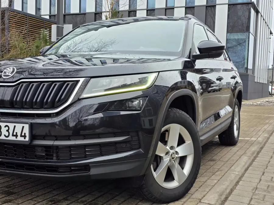 Melns Skoda Kodiaq 2019 Rīga, ar dzinēja tilpumu 2.00 L un nobraukumu 259 tūkst. km par 15450 €, foto 34 vietnē AUTOMOTO.COM.LV