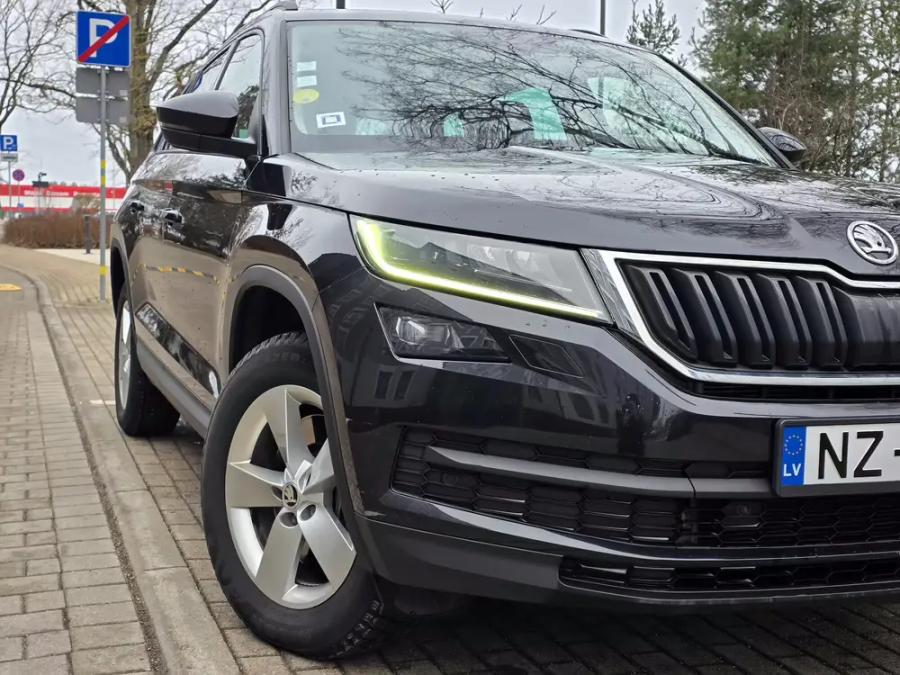 Melns Skoda Kodiaq 2019 Rīga, ar dzinēja tilpumu 2.00 L un nobraukumu 259 tūkst. km par 15450 €, foto 46 vietnē AUTOMOTO.COM.LV