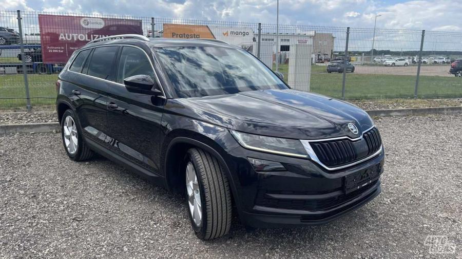 Black Skoda Kodiaq 2019 in Marijampole, with an engine capacity of 2.00 L and mileage of 244 thousand km for 16900 €, photo 6 on AUTOMOTO.COM.LV