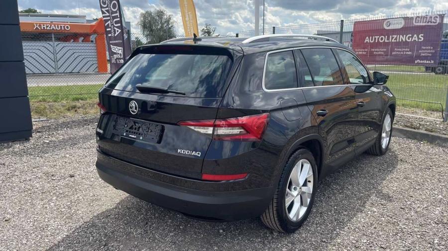 Black Skoda Kodiaq 2019 in Marijampole, with an engine capacity of 2.00 L and mileage of 244 thousand km for 16900 €, photo 9 on AUTOMOTO.COM.LV