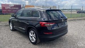 Black Skoda Kodiaq 2019 in Marijampole, with an engine capacity of 2.00 L and mileage of 244 thousand km for 16900 €, photo 11 on AUTOMOTO.COM.LV