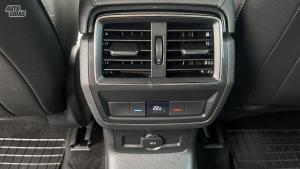 Black Skoda Kodiaq 2019 in Marijampole, with an engine capacity of 2.00 L and mileage of 244 thousand km for 16900 €, photo 33 on AUTOMOTO.COM.LV