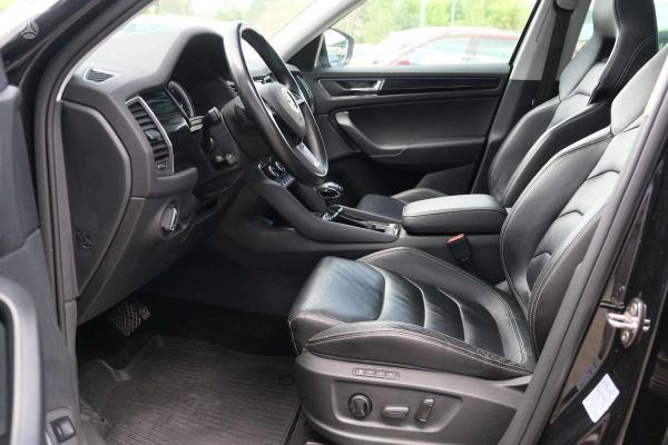Black Skoda Kodiaq 2019 in Vilnius, with an engine capacity of 1.97 L and mileage of 160 thousand km for 23900 €, photo 7 on AUTOMOTO.COM.LV