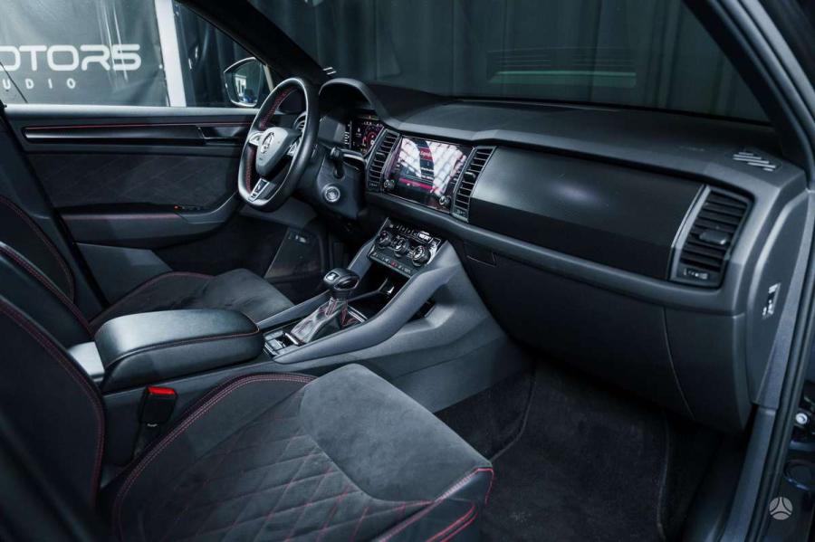 Black Skoda Kodiaq 2019 in Vilnius, with an engine capacity of 1.97 L and mileage of 156 thousand km for 24998 €, photo 28 on AUTOMOTO.COM.LV