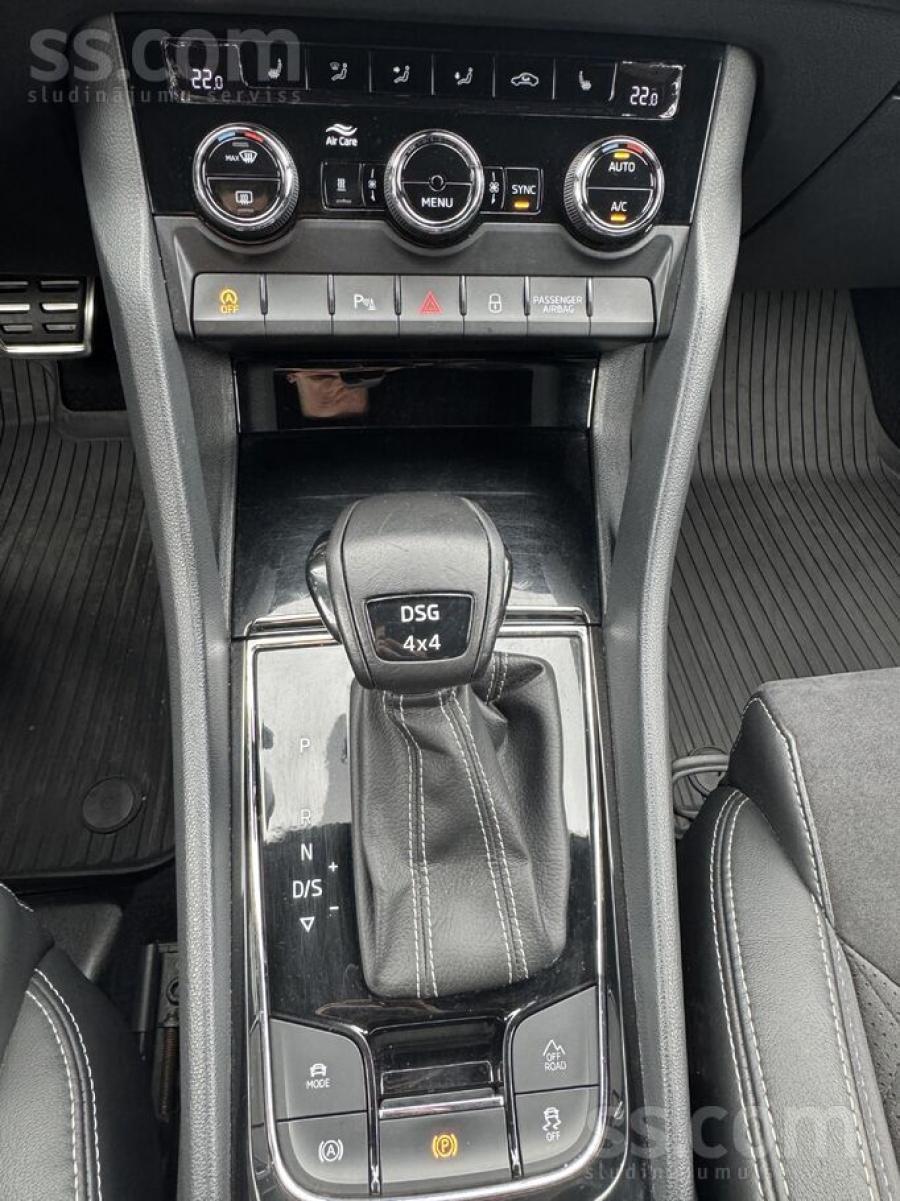 Black Skoda Kodiaq 2019 in Riga, with an engine capacity of 2.00 L and mileage of 177 thousand km for 23900 €, photo 11 on AUTOMOTO.COM.LV