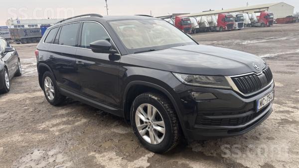 Melns Skoda Kodiaq 2019 Rīga, ar dzinēja tilpumu 2.00 L un nobraukumu 129 tūkst. km par 19900 €, foto 1 vietnē AUTOMOTO.COM.LV