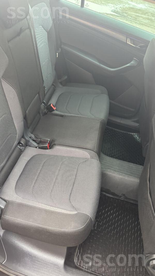 Melns Skoda Kodiaq 2019 Rīga, ar dzinēja tilpumu 2.00 L un nobraukumu 129 tūkst. km par 19900 €, foto 8 vietnē AUTOMOTO.COM.LV