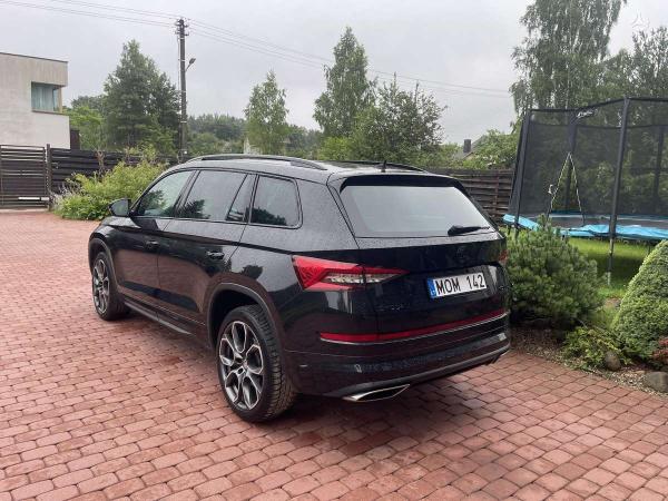 Melns Skoda Kodiaq 2019 Viļņa, ar dzinēja tilpumu 1.97 L un nobraukumu 238 tūkst. km par 21700 €, foto 3 vietnē AUTOMOTO.COM.LV