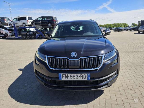 Black Skoda Kodiaq 2019 in Taurage, with an engine capacity of 2.00 L and mileage of 251 thousand km for 17300 €, photo 8 on AUTOMOTO.COM.LV