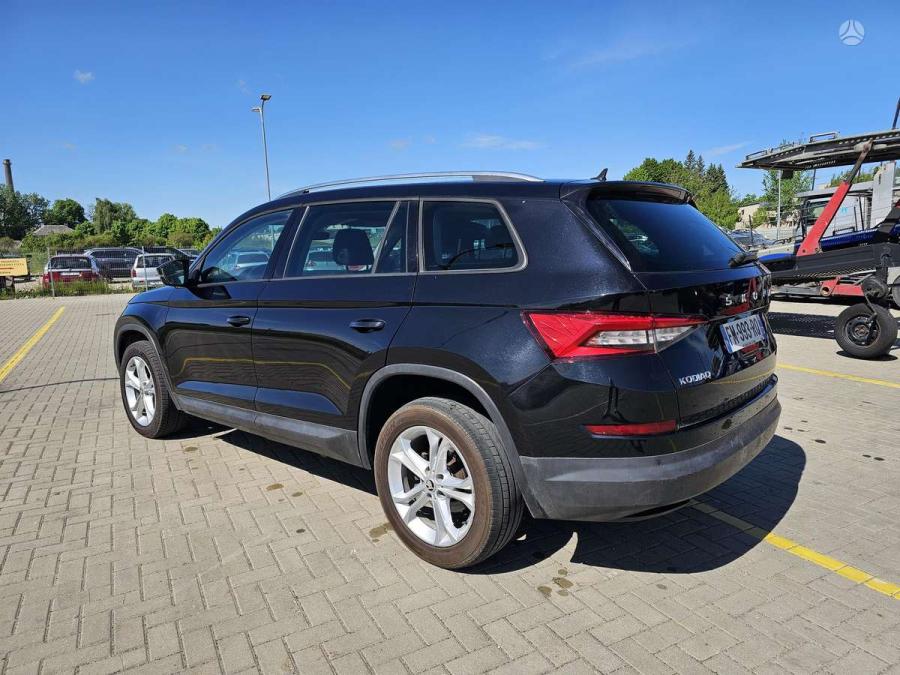 Melns Skoda Kodiaq 2019 Tauragė, ar dzinēja tilpumu 2.00 L un nobraukumu 251 tūkst. km par 17300 €, foto 13 vietnē AUTOMOTO.COM.LV