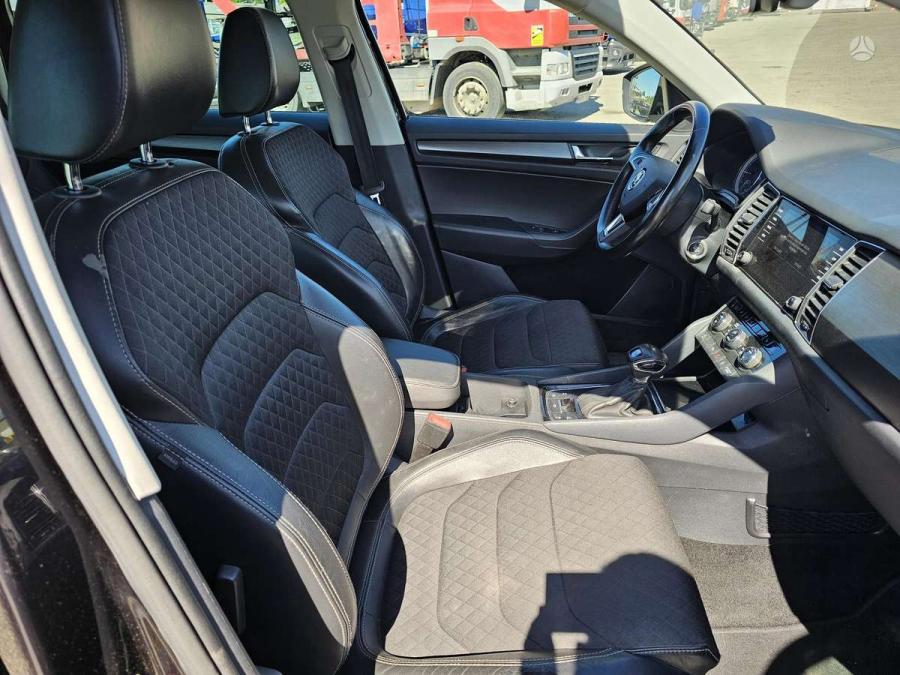 Melns Skoda Kodiaq 2019 Tauragė, ar dzinēja tilpumu 2.00 L un nobraukumu 251 tūkst. km par 17300 €, foto 18 vietnē AUTOMOTO.COM.LV