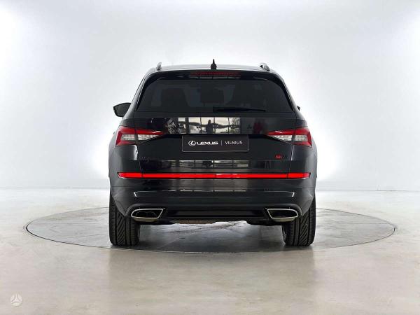 Melns Skoda Kodiaq 2019 Viļņa, ar dzinēja tilpumu 1.97 L un nobraukumu 57 tūkst. km par 32500 €, foto 4 vietnē AUTOMOTO.COM.LV