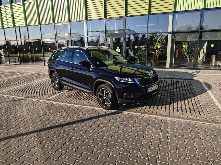 Melns Skoda Kodiaq 2019 Viļņa, ar dzinēja tilpumu 1.50 L un nobraukumu 252 tūkst. km par 16800 €, foto 3 vietnē AUTOMOTO.COM.LV