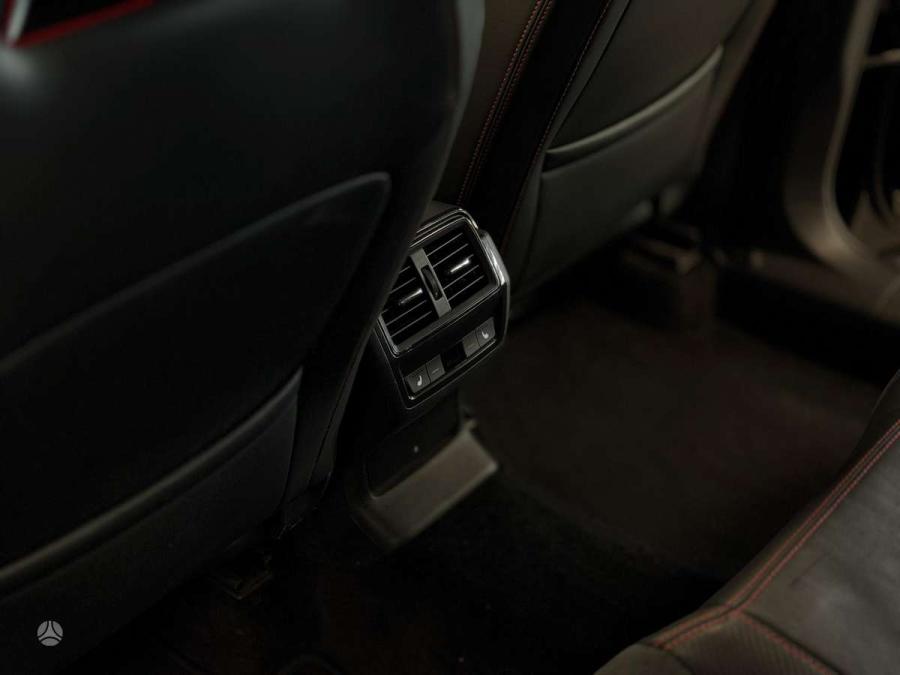 Melns Skoda Kodiaq 2019 Klaipėda, ar dzinēja tilpumu 1.97 L un nobraukumu 267 tūkst. km par 25900 €, foto 33 vietnē AUTOMOTO.COM.LV