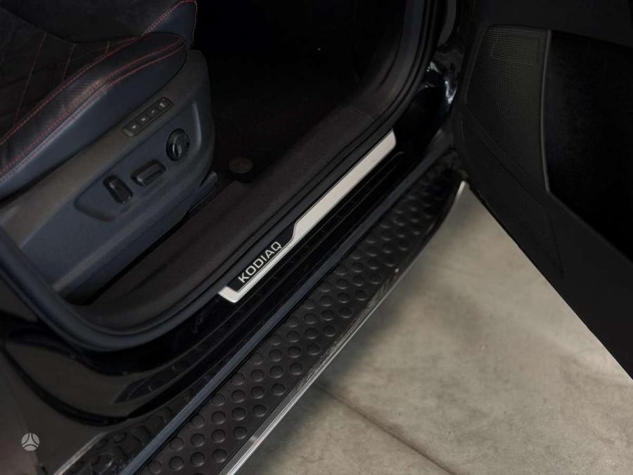 Melns Skoda Kodiaq 2019 Klaipėda, ar dzinēja tilpumu 1.97 L un nobraukumu 267 tūkst. km par 25900 €, foto 44 vietnē AUTOMOTO.COM.LV