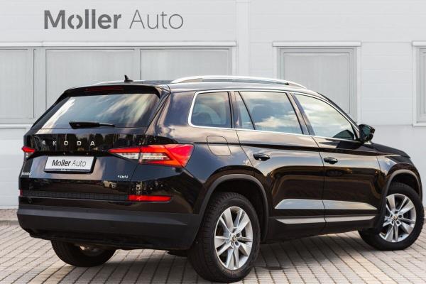 Black Skoda Kodiaq 2019 in Ventspils, with an engine capacity of 2.00 L and mileage of 156 thousand km for 24650 €, photo 6 on AUTOMOTO.COM.LV