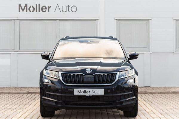 Black Skoda Kodiaq 2019 in Ventspils, with an engine capacity of 2.00 L and mileage of 156 thousand km for 24650 €, photo 9 on AUTOMOTO.COM.LV