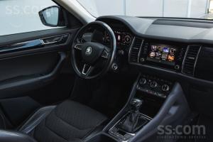 Melns Skoda Kodiaq 2019 Ventspils, ar dzinēja tilpumu 2.00 L un nobraukumu 156 tūkst. km par 24650 €, foto 16 vietnē AUTOMOTO.COM.LV