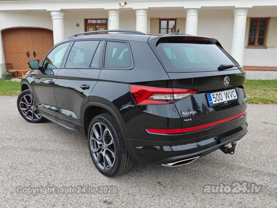 Black Skoda Kodiaq 2019 in Tartu, with an engine capacity of 2.00 L and mileage of 185 thousand km for 27999 €, photo 4 on AUTOMOTO.COM.LV