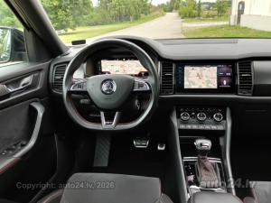 Black Skoda Kodiaq 2019 in Tartu, with an engine capacity of 2.00 L and mileage of 185 thousand km for 27999 €, photo 15 on AUTOMOTO.COM.LV