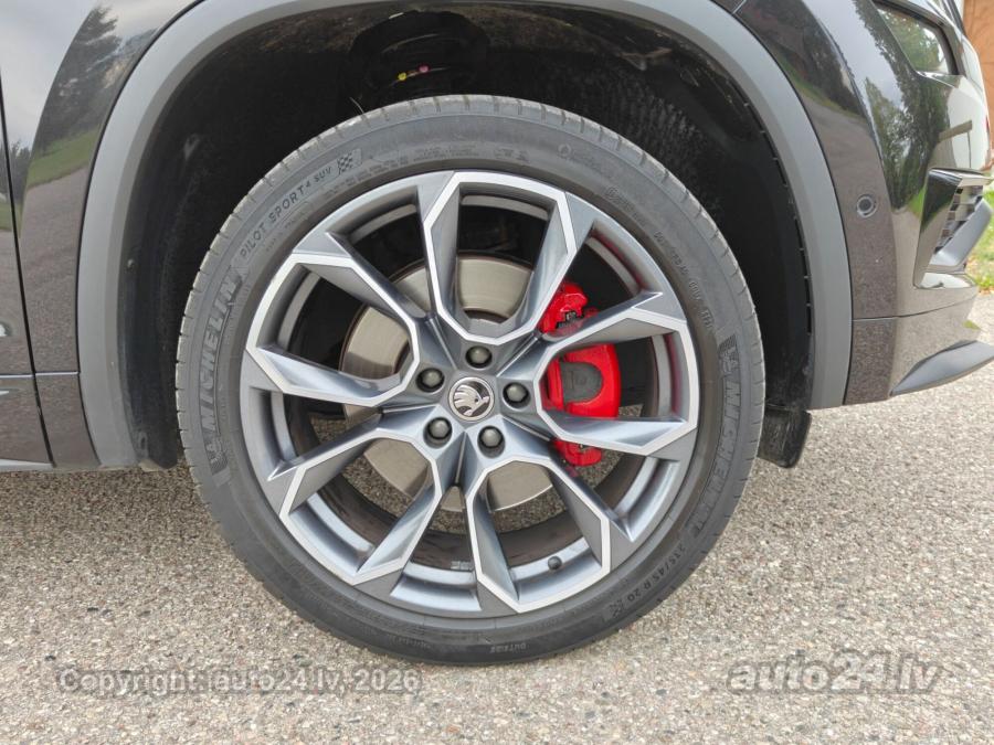 Black Skoda Kodiaq 2019 in Tartu, with an engine capacity of 2.00 L and mileage of 185 thousand km for 27999 €, photo 26 on AUTOMOTO.COM.LV