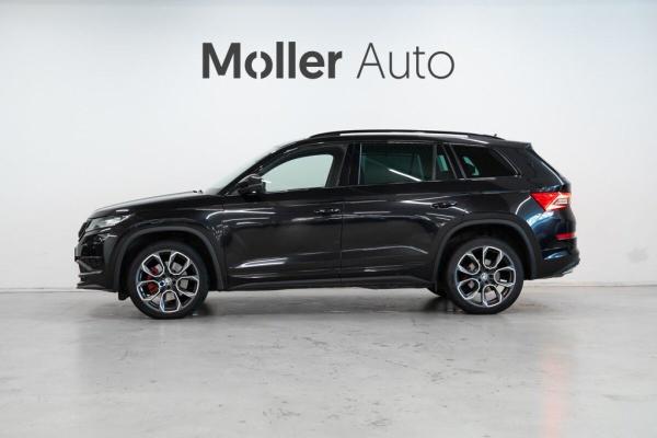 Black Skoda Kodiaq 2019 in Vilnius, with an engine capacity of 2.00 L and mileage of 221 thousand km for 24900 €, photo 3 on AUTOMOTO.COM.LV