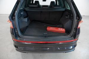 Black Skoda Kodiaq 2019 in Vilnius, with an engine capacity of 2.00 L and mileage of 221 thousand km for 24900 €, photo 24 on AUTOMOTO.COM.LV