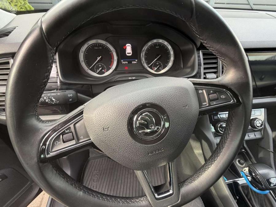 Черный Шкода Kodiaq 2019 в Вильнюс, объемом двигателя 1.98 л и пробегом 176 тыс. км за 19600 €, фото 14 на AUTOMOTO.COM.LV