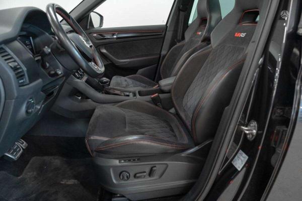 Black Skoda Kodiaq 2019 in Vilnius, with an engine capacity of 2.00 L and mileage of 221 thousand km for 24900 €, photo 8 on AUTOMOTO.COM.LV