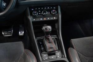 Черный Шкода Kodiaq 2019 в Вильнюс, объемом двигателя 2.00 л и пробегом 221 тыс. км за 24900 €, фото 19 на AUTOMOTO.COM.LV