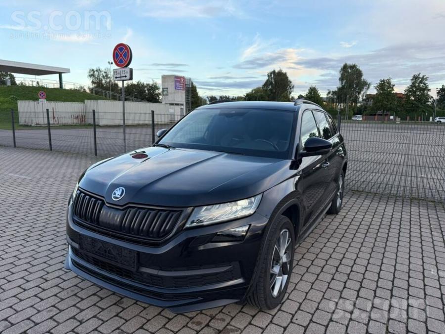 Melns Skoda Kodiaq 2019 Jelgava, ar dzinēja tilpumu 2.00 L un nobraukumu 322 tūkst. km par 19500 €, foto 4 vietnē AUTOMOTO.COM.LV