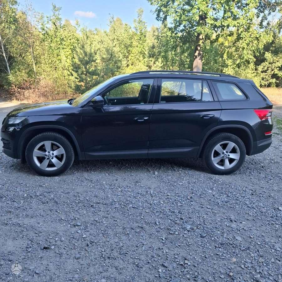 Черный Шкода Kodiaq 2019 в Вильнюс, объемом двигателя 1.50 л и пробегом 243 тыс. км за 15490 €, фото 5 на AUTOMOTO.COM.LV